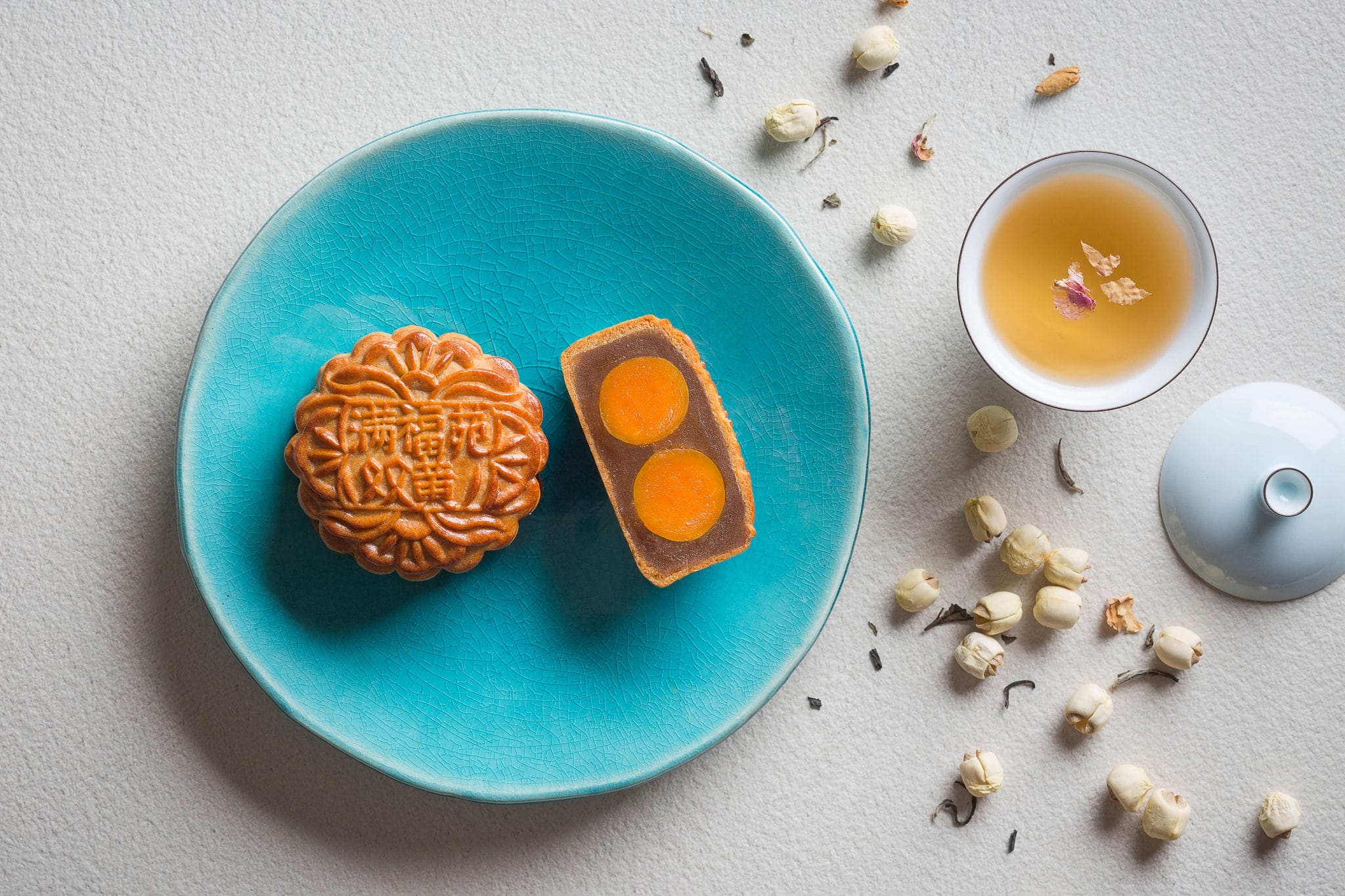 Top Restaurants with Unique Mooncakes this 2018 - Men's Folio