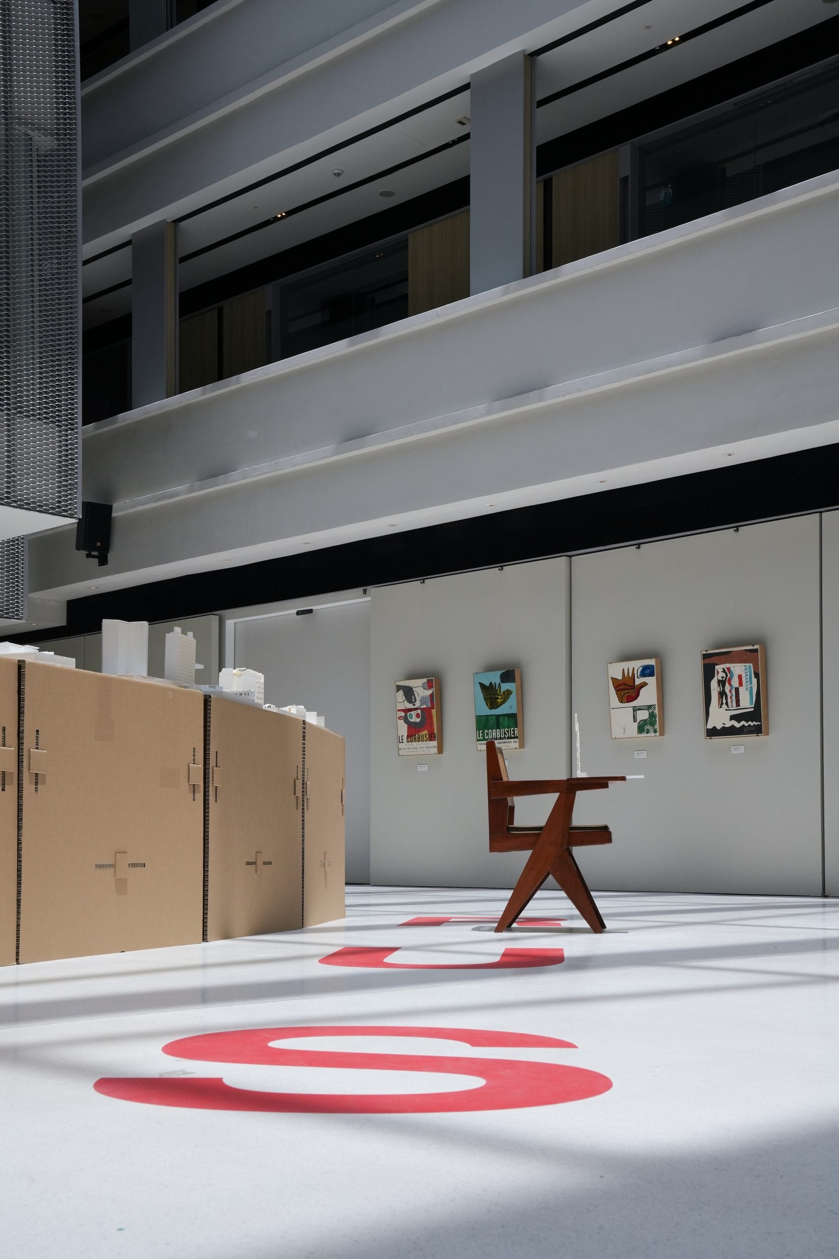 Rene Tan And the Wonderful World Of Le Corbusier - Men's Folio