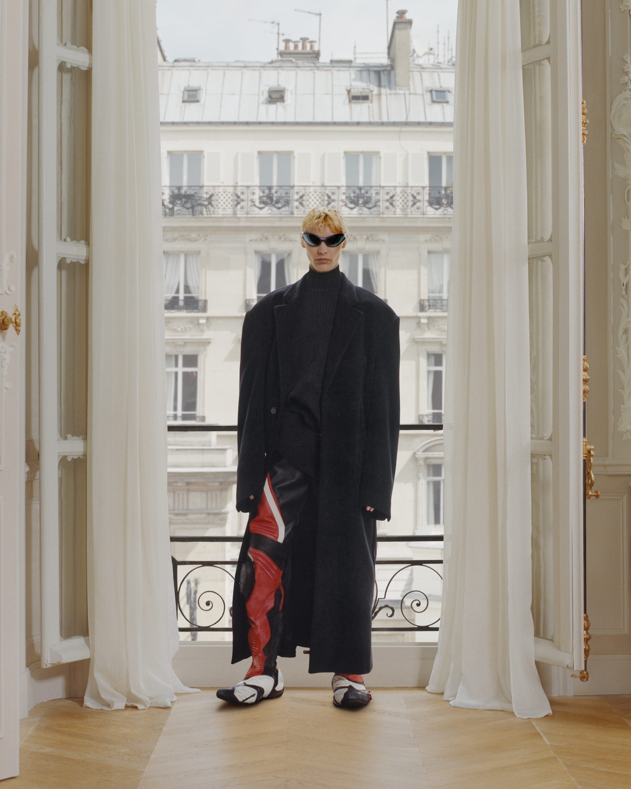 Balenciaga Spring 2024 Is a Quotidian Expression of Demna's Balenciaga Spring 2024 Is a Quotidian Expression of Demna's